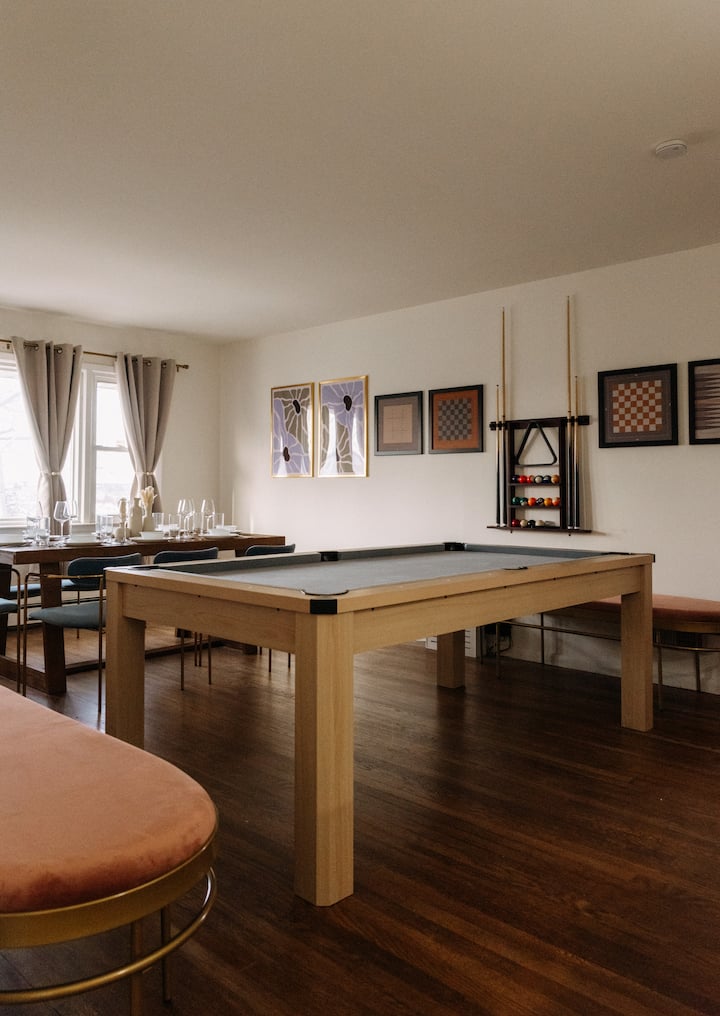 New Funhouse: Pool Table, Theater & Backyard - Nyc - North Bergen, NJ