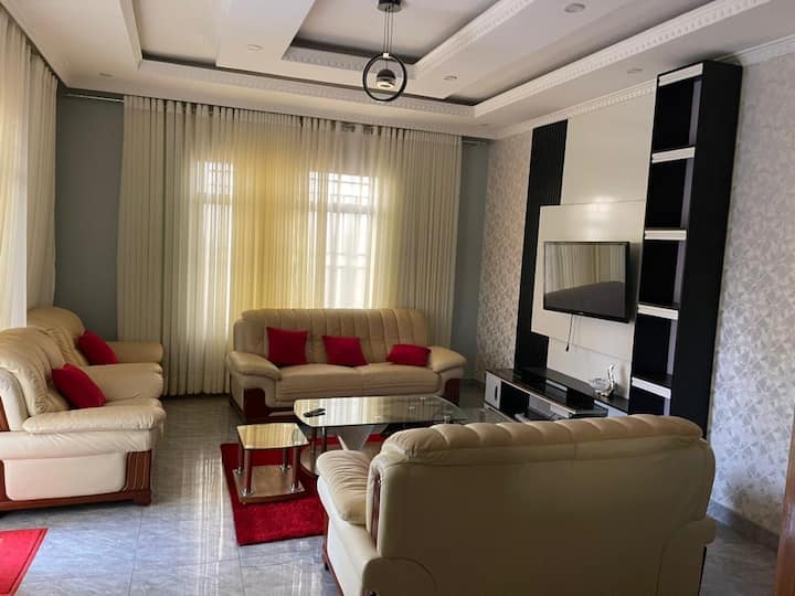 Spacious House In Kimironko - Rwanda