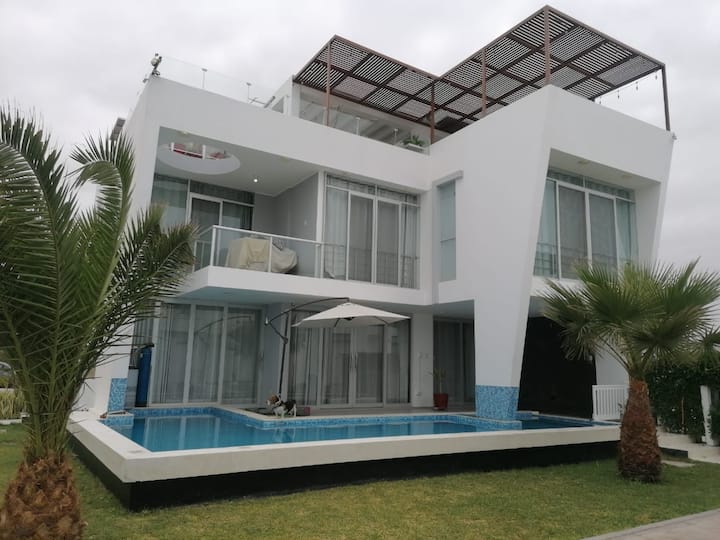 Hermosa Casa De Playa En Costa Palmeras Mollendo. - Mollendo