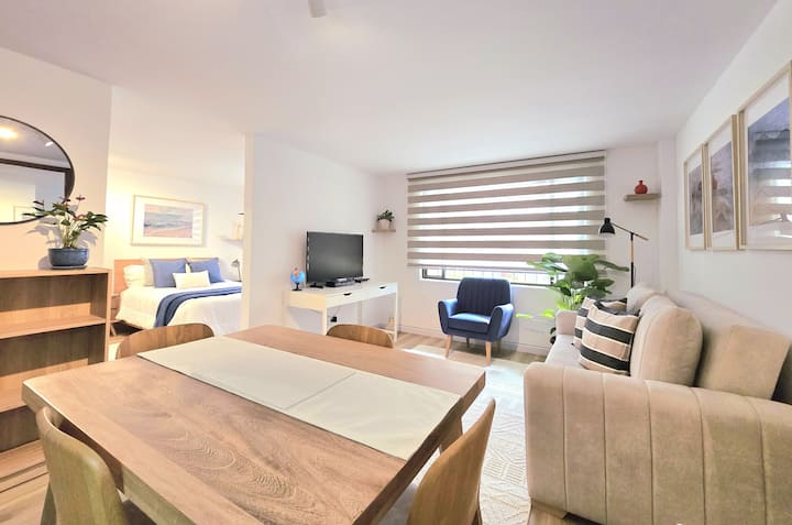 Chicó Premium: Walk To Parque 93 & Top Dining - Bogotá