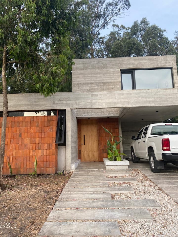 Casa Para 8 Personas En Barrio Privado Las Prunas - Mar del Plata