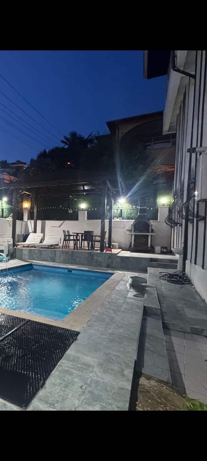 Sapanca’da ıSıtmalı Havuzlu 5 + 1 Villa - Sapanca