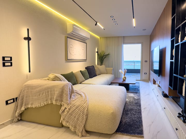 شقة فاخرة بإطلالة بحرية ساحرة وراحة كاملة للضيوف - Egypt