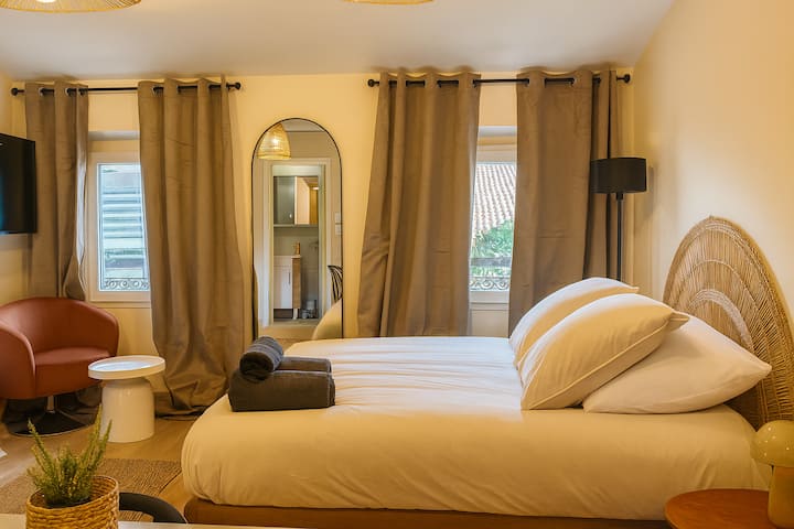 New - Studio Centre Ville Confort - Clim - Grasse