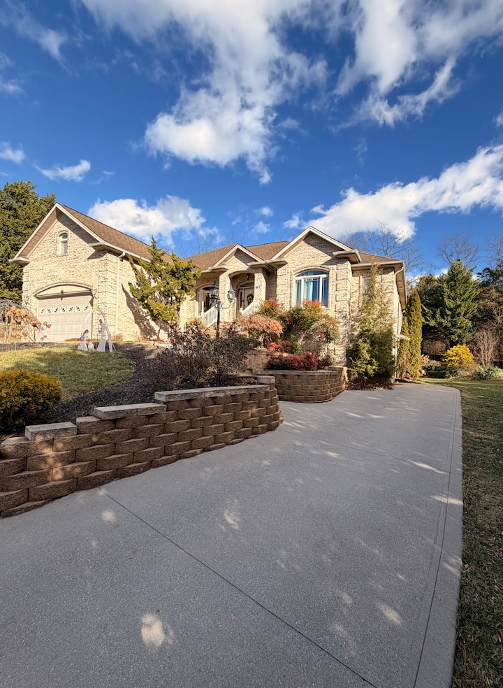 The Harrisonburg Hideaway - Massanutten, VA