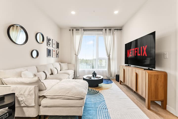 Elite 2bd-2ba •Walk Of Fame •Pool&spa, Freeparking - Carthay Circle - Los Angeles