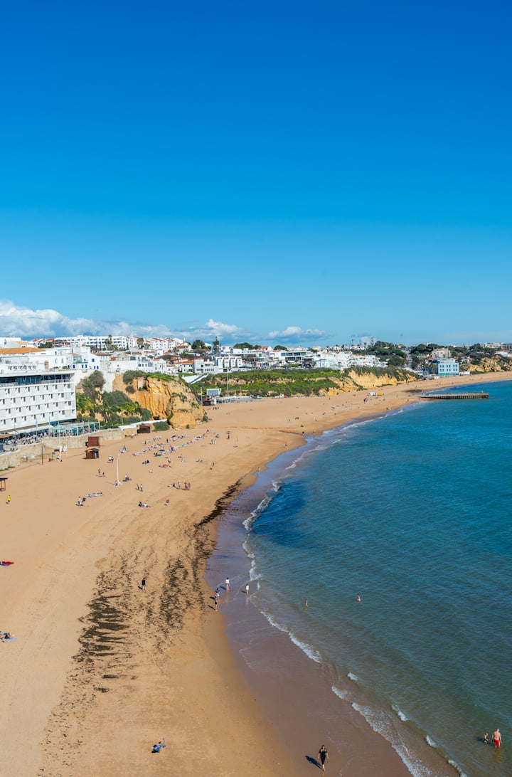 Old Town Bayview Beach Apartment - Albufeira