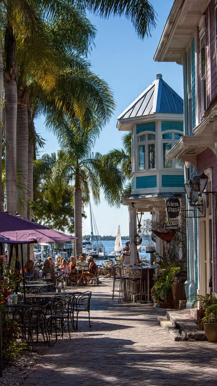 "*Welcome To Our Oasis In Bradenton, Fl! - Bradenton, FL