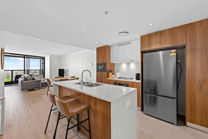 Modern City Center 2br Apt W/ Pool, Gym & Views - ニューステッド