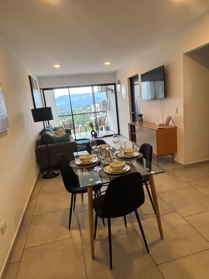Elegante Apartamento Con Vista En San Salvador - San Salvador