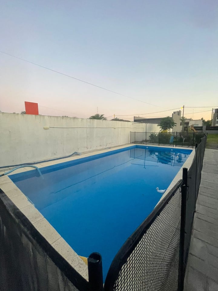 Alojamiento De Casa Quinta En Luján - Luján