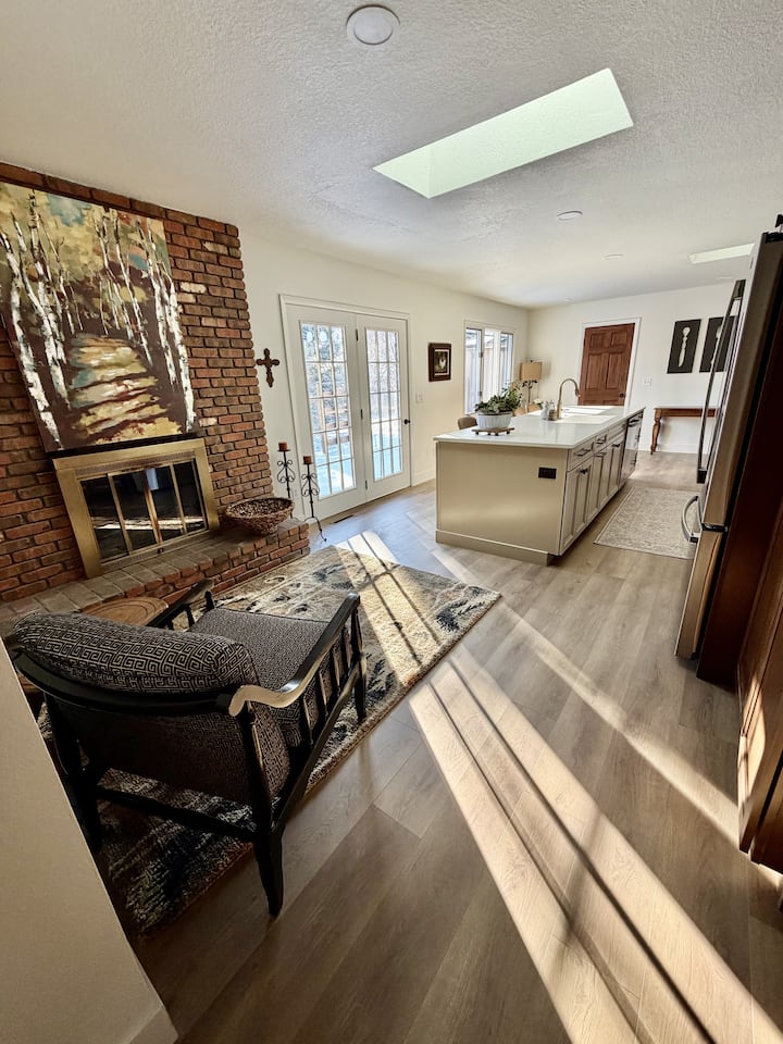 Centrally Located Billings Bungalow - Billings, MT