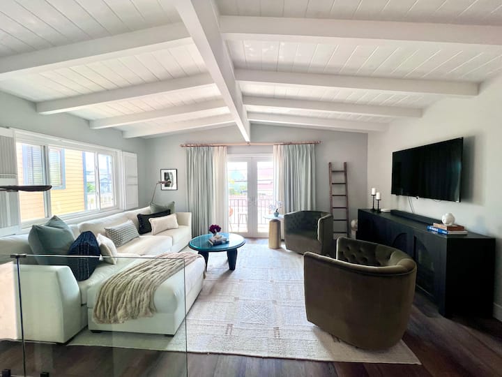 Curated Coastal Escape • Steps From Beach - Hermosa Beach, CA
