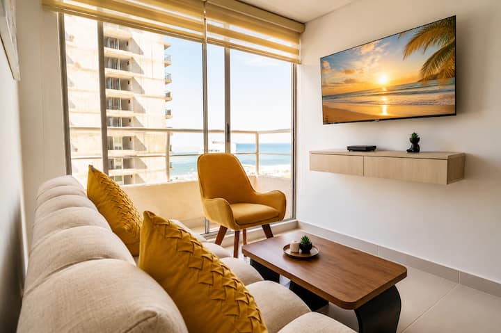 Golden Breeze | Seaview, Old Town & Pool - Cartagena