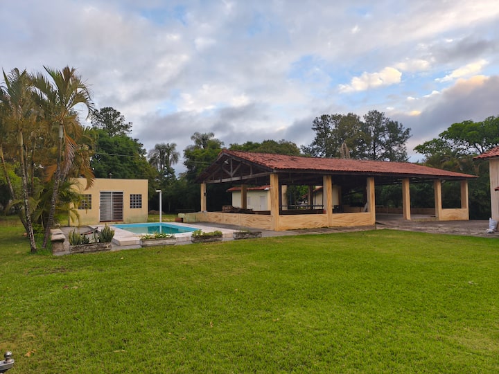 Rancho Bons Ayres-sp-127, Km 162, Rio Itapetininga - Itapetininga