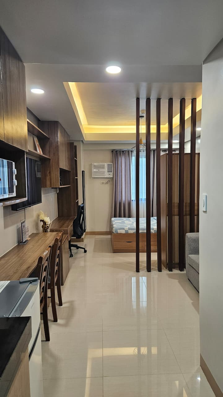 Cozy Studio At Style Residences | Stay Near It All - Iloilo City