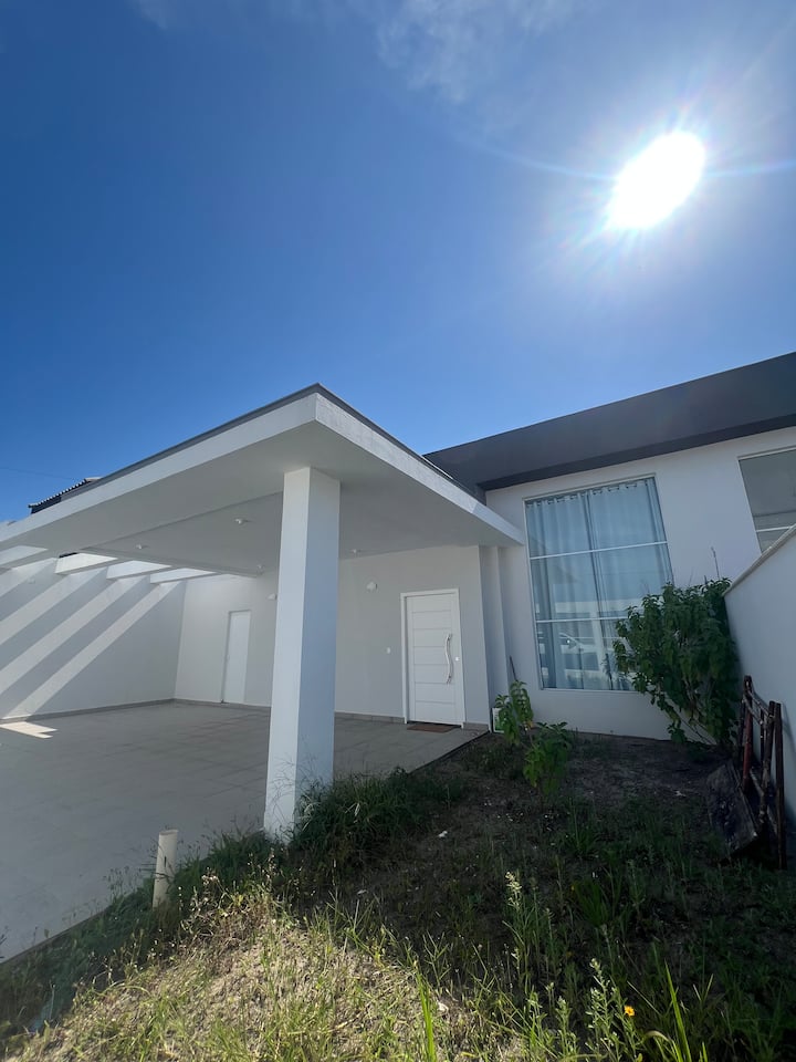 Casa Nova Aconchegante - Ilha Comprida