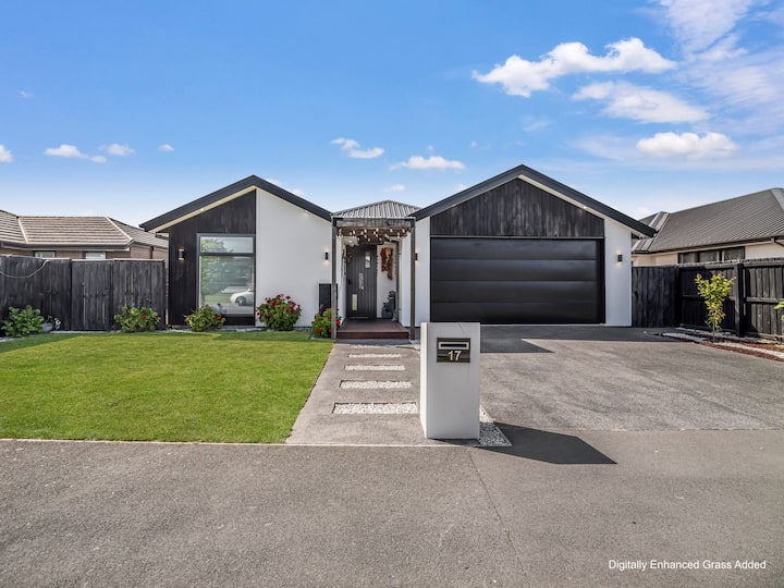 Luxury Family Friendly 4 Bed In Wigram - Christchurch