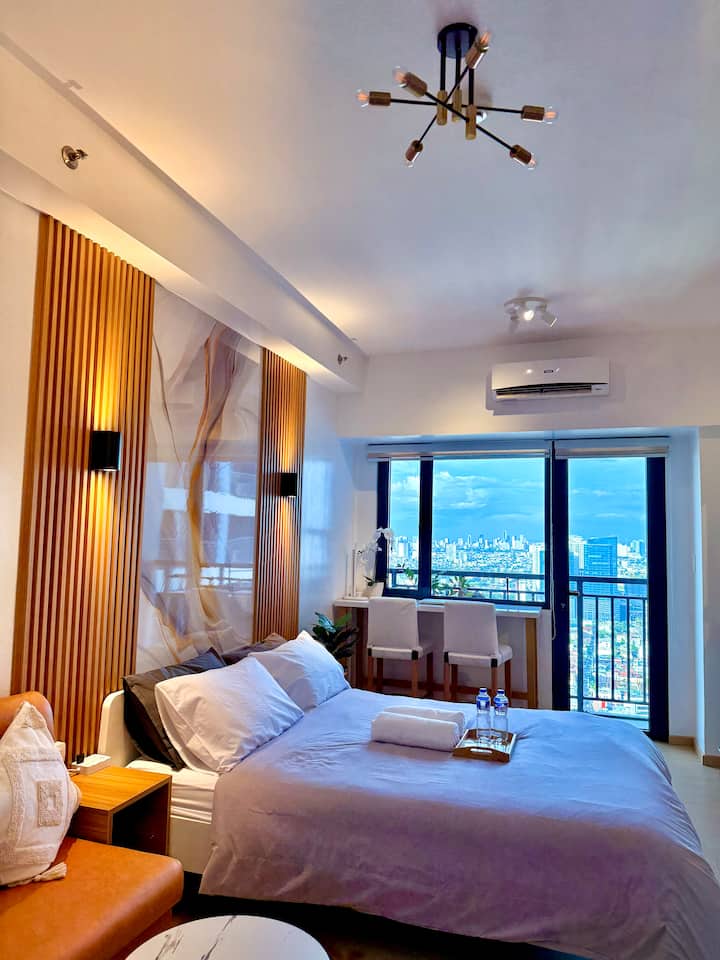 Stunning 41f Skyline View • Relaxing City Escape - Manila