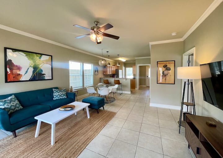 3 Bedroom Gated Garden Home With Pool - Covington, LA