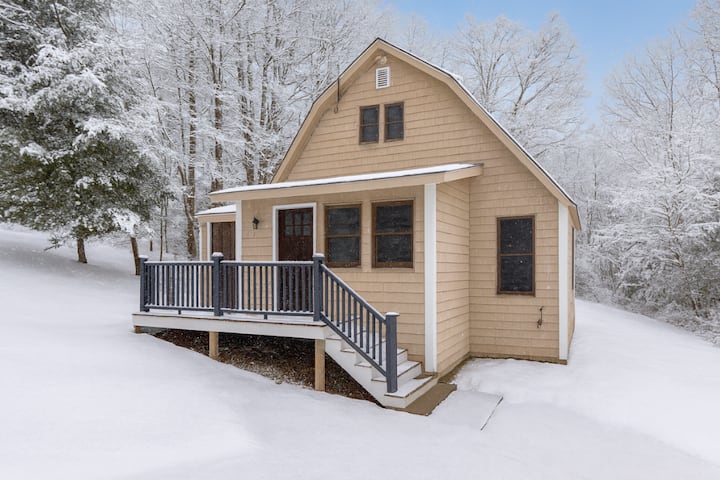 *New* Cranmore Basecamp Ski/downtown/central - North Conway, NH