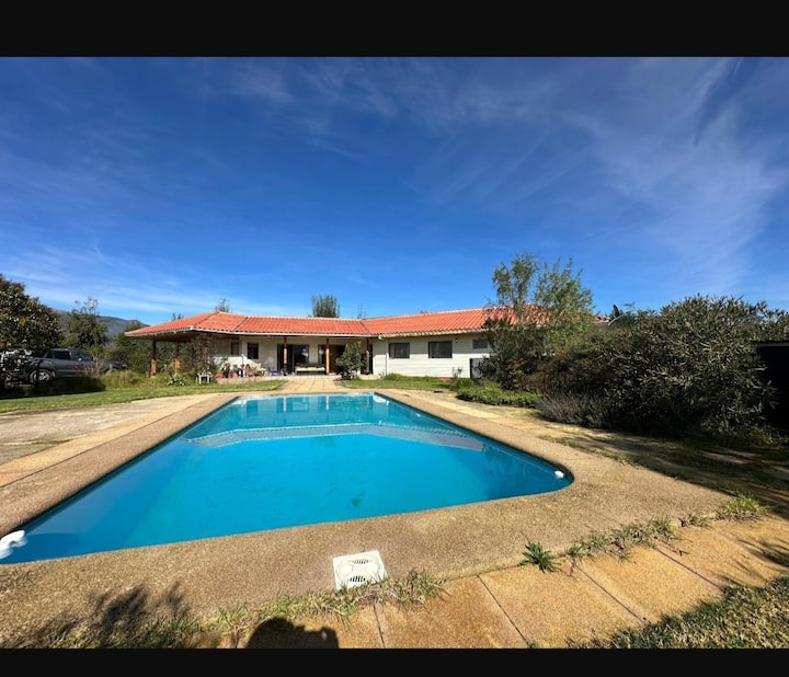 Cabin With Large Pool And Grill - Olmué