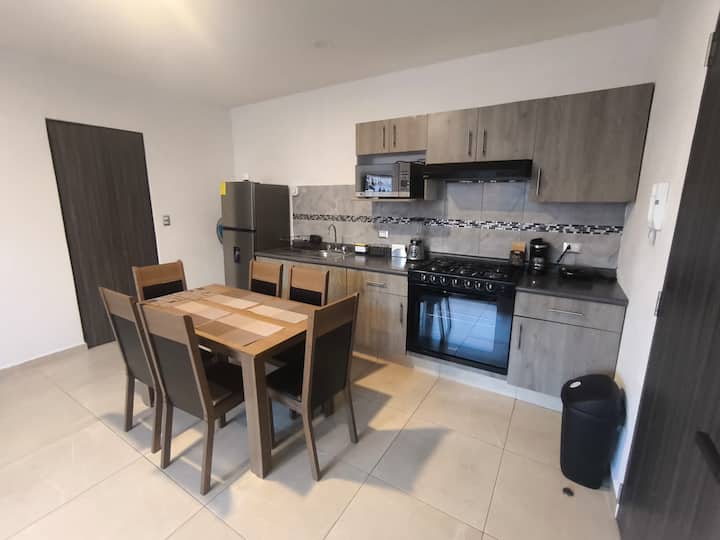 Moderno Y Céntrico Departamento En Cdmx. - Morelos