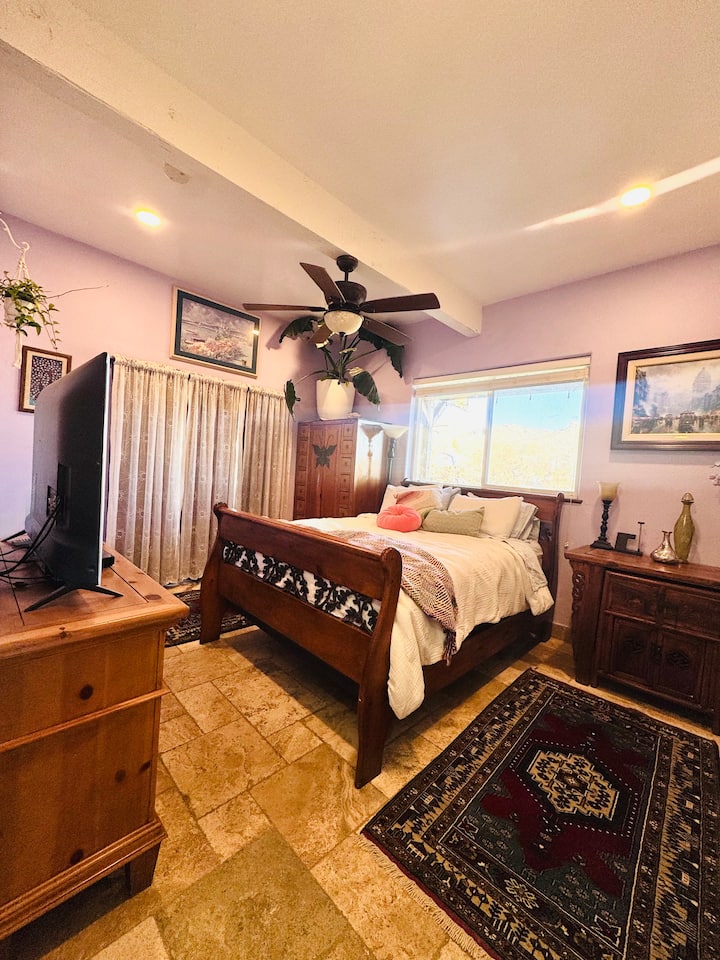 English Garden Large Ensuite In Home, Tahoe Nearby - Carson City, NV