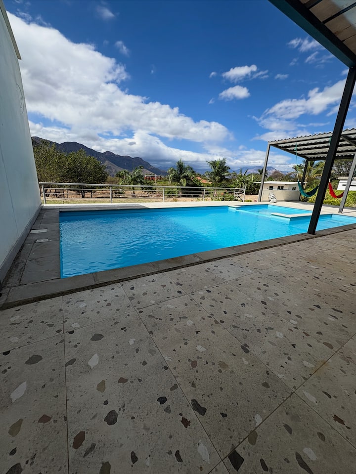 Yunguilla: Casa Familiar De Descanso - Santa Isabel