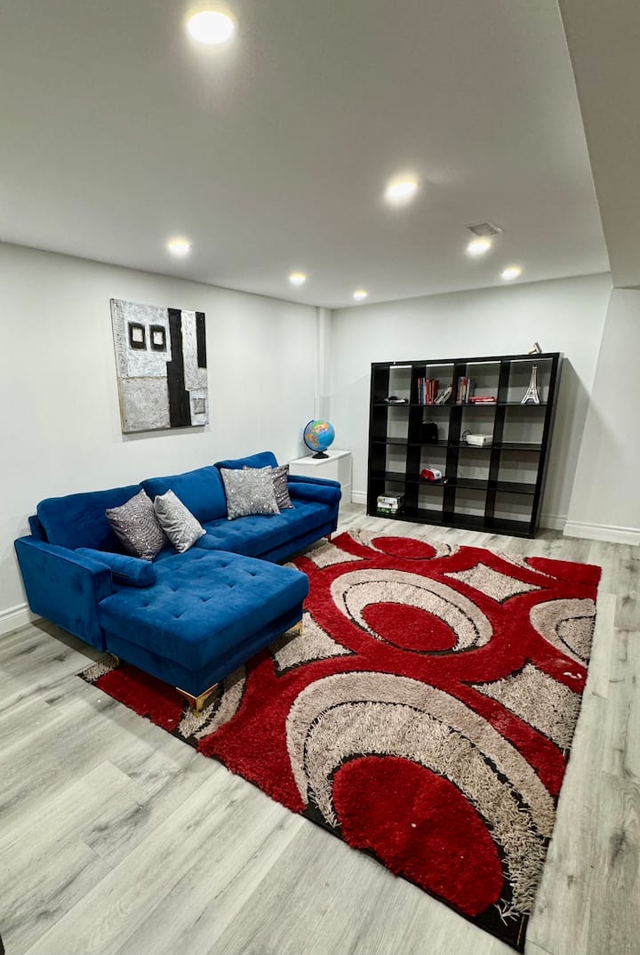 Relaxing Suite Close To Ontario Lake & Beaches - Ajax