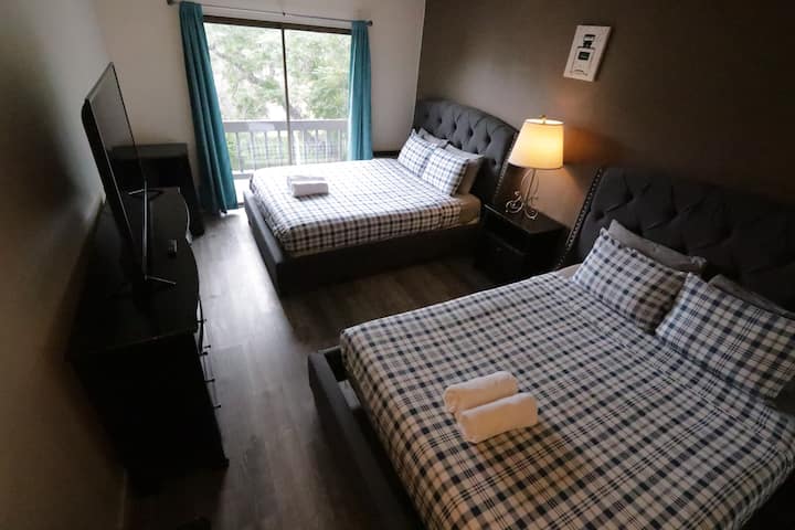 Stylish 2queen Beds Apt In Top Neighborhood - Beverly Hills, CA