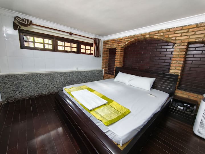 Classic Style Vietnam House 2 Bedrooms - Phú Quốc