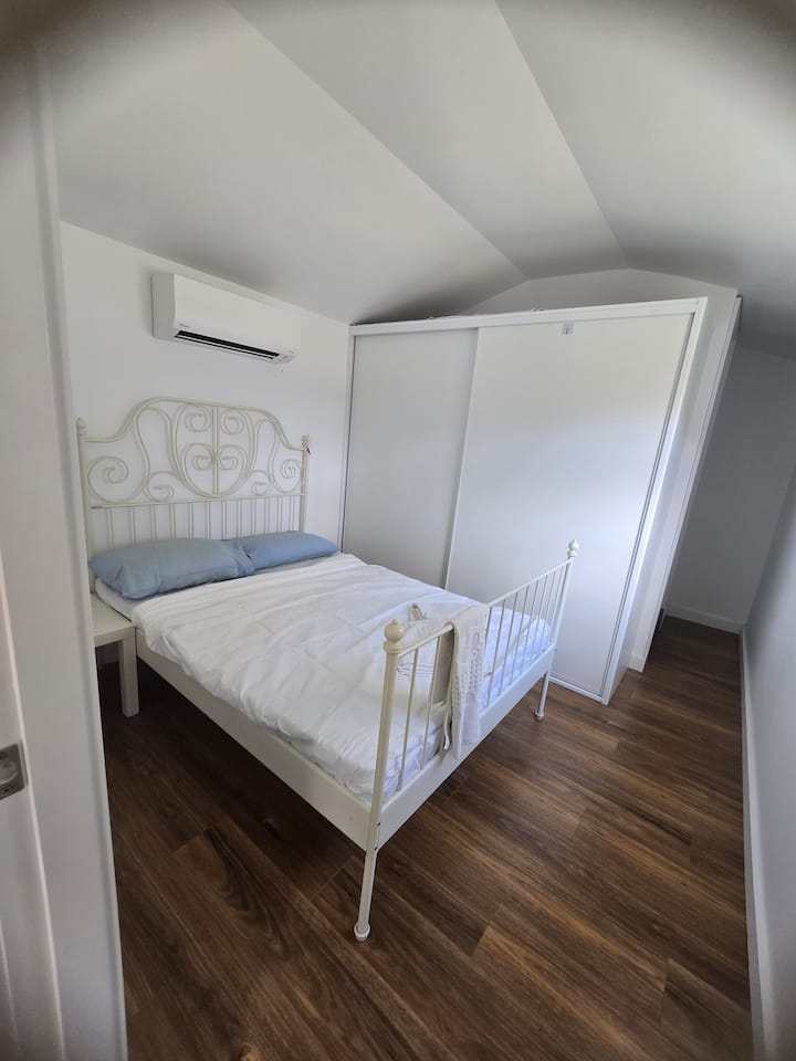 Cosy Granny Flat - Strathfield