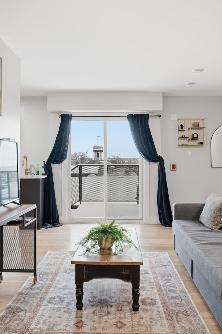 Downtown Halifax Modern Loft - Nova Scotia