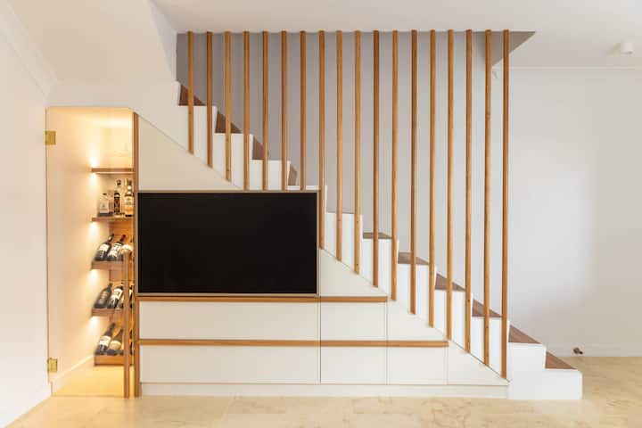 Beachside Townhouse - Between The Lake & The Beach - Narrabeen