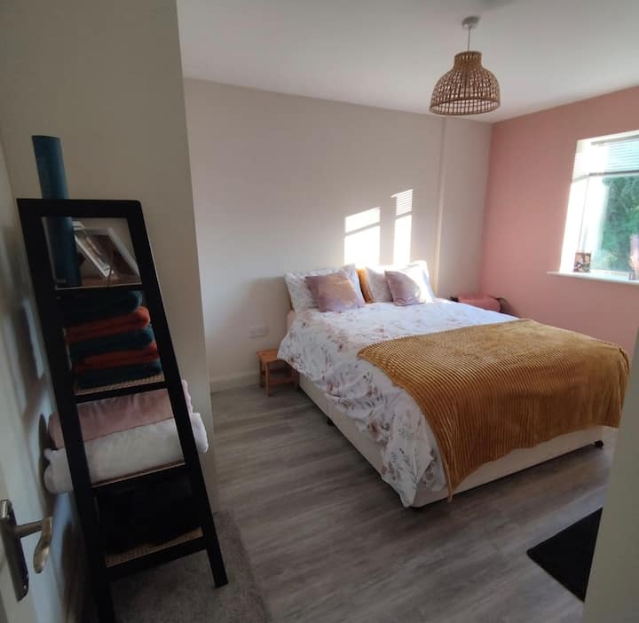 Bed & Breakfast Perfect Stay For Nearby Weddings - Trim