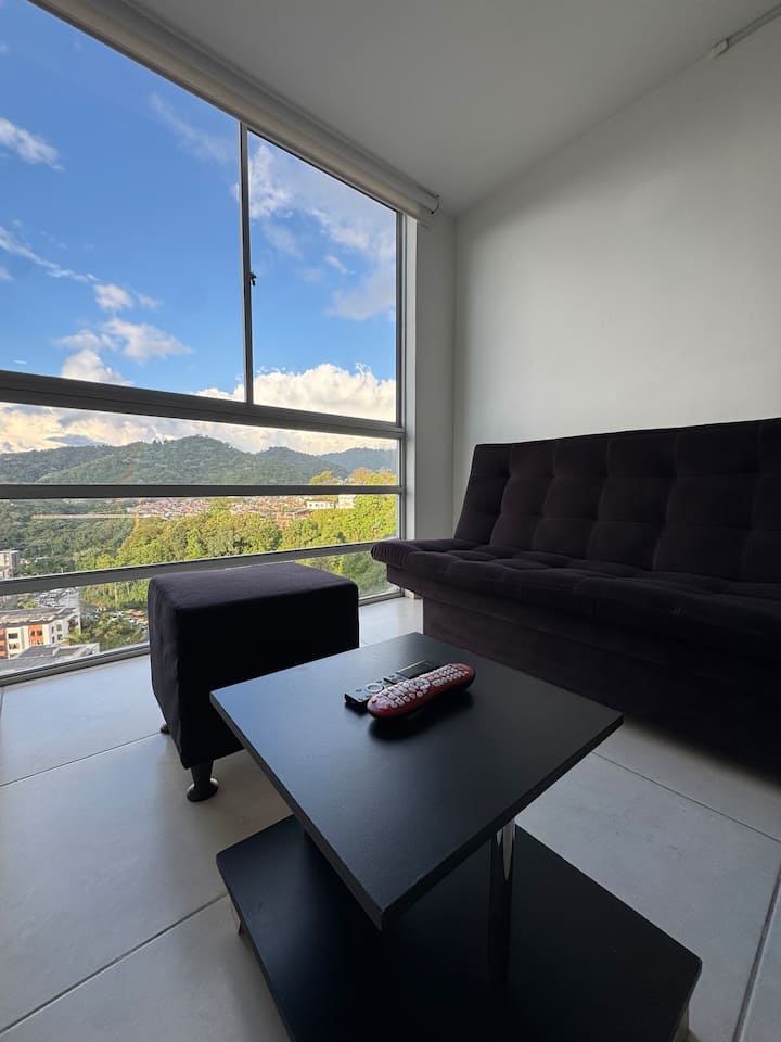 Comfortable, Quiet And In An Excellent Location - Manizales