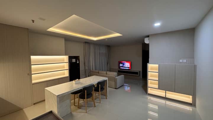 Two Bedrooms Full Furnished Formosa Apt Netflix - Batam