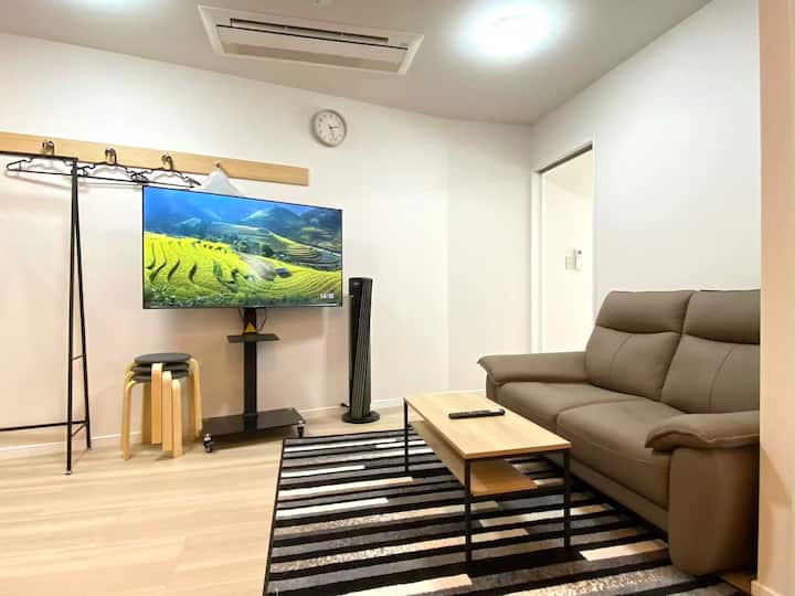 F92【新宿中心・東新宿駅徒歩1分】快適モダンな最新客室/空港交通便利 - Shibuya