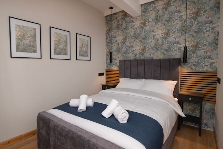 Double Room (18) With En-suiteihull, Wi-fiiparking - Hull