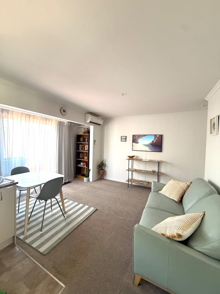 The Tide Flat - Richmond