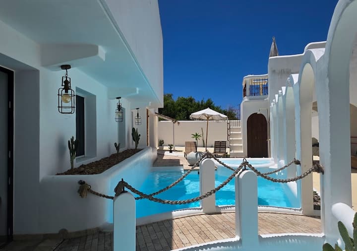 Kykládes Villas •Villa De Standing • Langevin - Saint Joseph