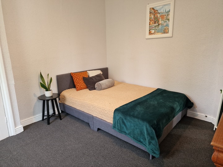 Cozy Private Room – Perfect For Travellers - Watford