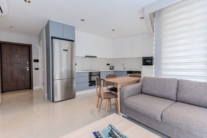 Lüks Plaja 80 Mt Yeni Daire - Alanya