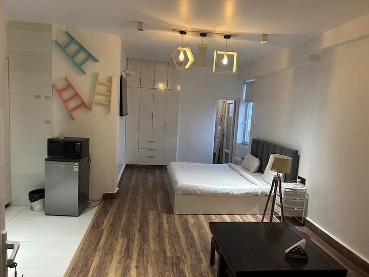 Modern Fully Furnished European Style 1 Bedroom - Panchkula