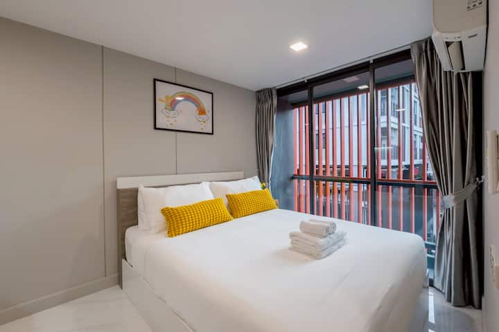 Family Suite 1 Br (2 Beds) / 4pp – ฺBts Thong Lo - Bangkok