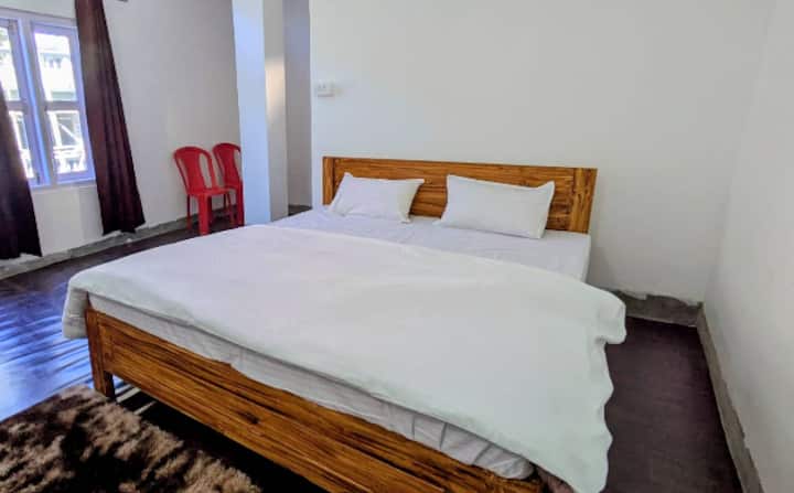 Budget-friendly Cozy Hotel - Tawang