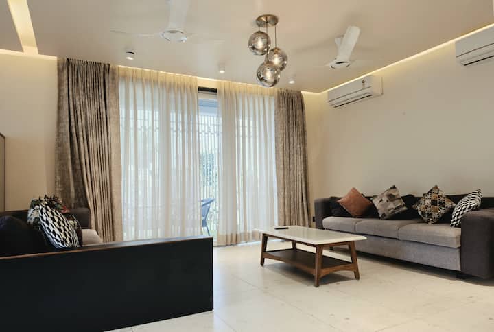 Anjaneya:luxury Ganga View Villa By Tripongo Stays - Rishikesh