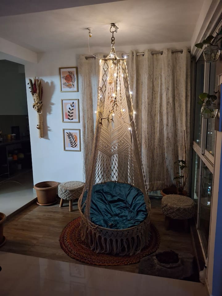 Super Classy 3bhk Next To Viviana Mall - Thane