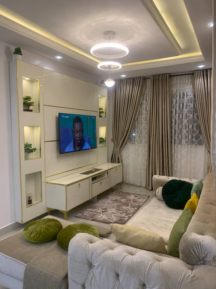 Maison de retraite et de bien-être Ozin - Guest houses à louer à Ikeja ...